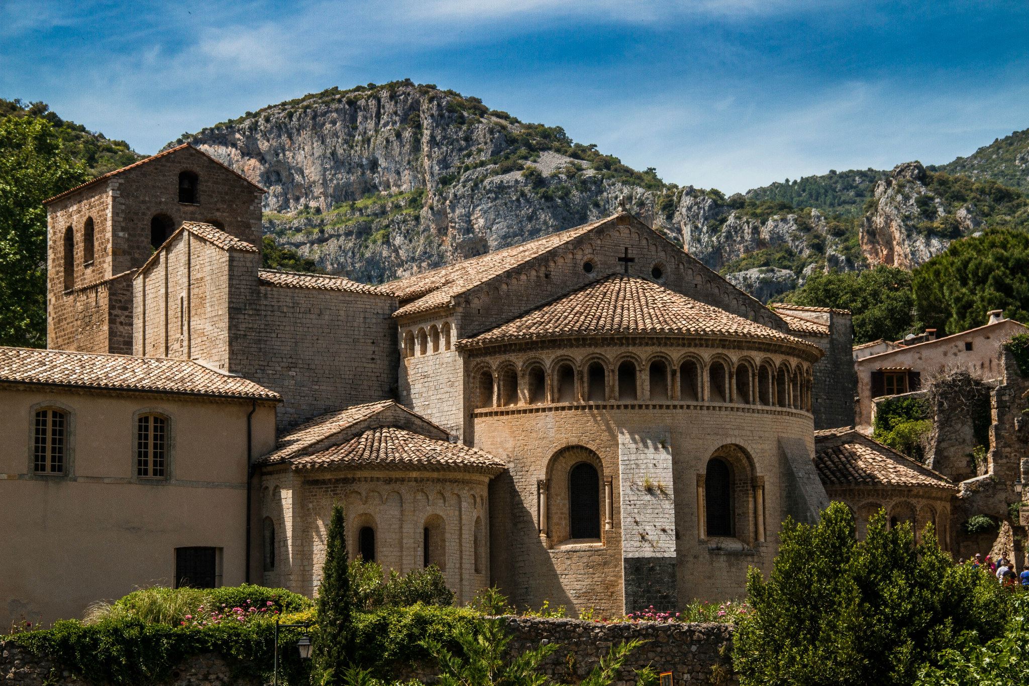 Abbaye-de-Gellone-Saint-Guilhem-Désert - La Pommeraie